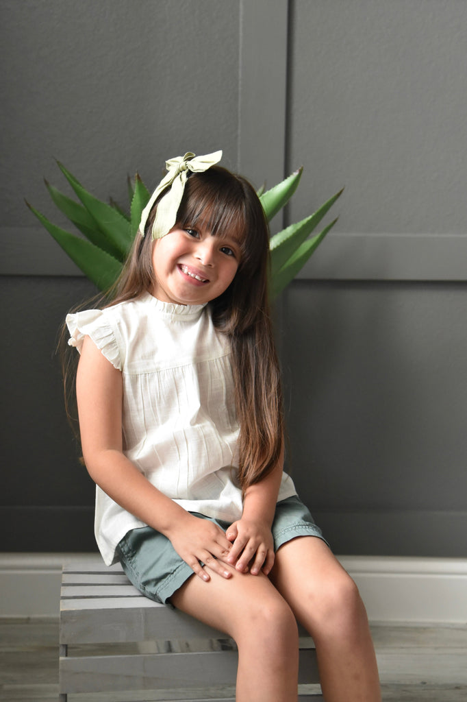 Ruffle Ivory Top – Yo Baby Wholesale